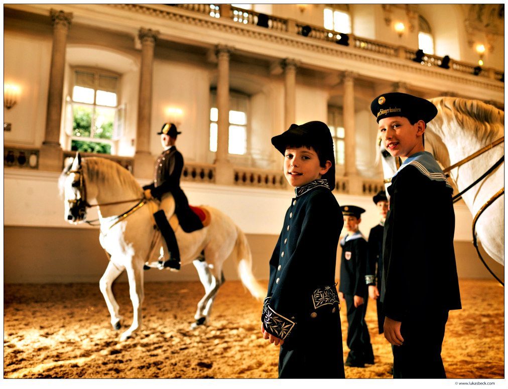 Spanish Riding School Vienna - Video, Shows And Tickets