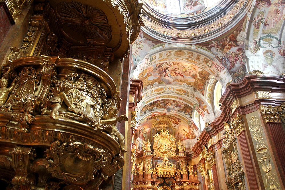 Melk Abbey Review: Visiting A Wachau Valley UNESCO Jewel