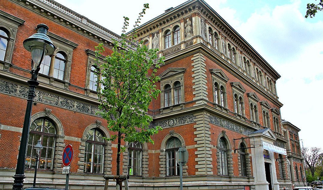 Why the Ringstrasse in Vienna Covers Half Of Your Sightseeing