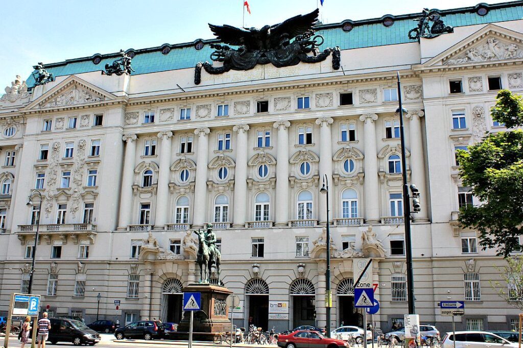 Why the Ringstrasse in Vienna Covers Half Of Your Sightseeing